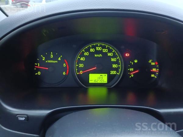 Hyundai H1 2014 in Riga, with an engine capacity of 2.50 L and mileage of 184 thousand km for 5600 €, photo 5 on AUTOMOTO.COM.LV