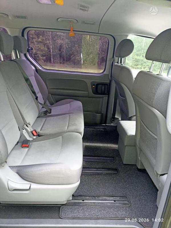 Hyundai H1 2010 Visaginas, ar dzinēja tilpumu 2.50 L un nobraukumu 245 tūkst. km par 4000 €, foto 4 vietnē AUTOMOTO.COM.LV