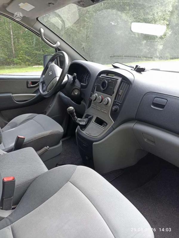 Hyundai H1 2010 Visaginas, ar dzinēja tilpumu 2.50 L un nobraukumu 245 tūkst. km par 4000 €, foto 5 vietnē AUTOMOTO.COM.LV