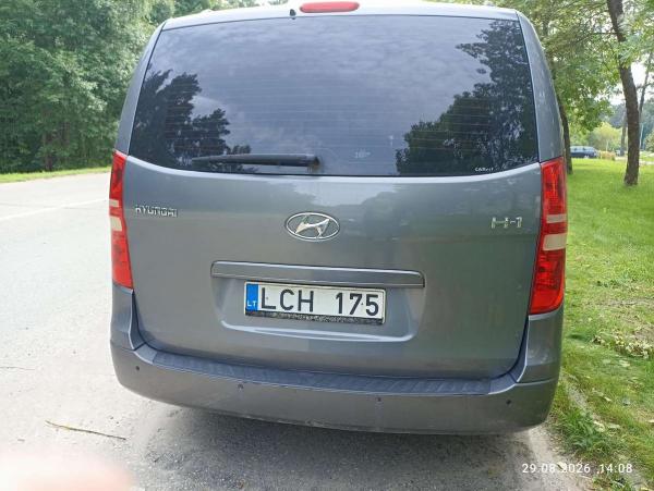 Hyundai H1 2010 Visaginas, ar dzinēja tilpumu 2.50 L un nobraukumu 245 tūkst. km par 4000 €, foto 7 vietnē AUTOMOTO.COM.LV