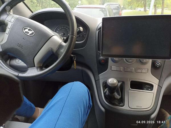 Hyundai H1 2010 Visaginas, ar dzinēja tilpumu 2.50 L un nobraukumu 245 tūkst. km par 4000 €, foto 11 vietnē AUTOMOTO.COM.LV