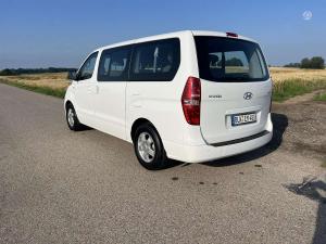Balts Hyundai H1 2017 Marijampole, ar dzinēja tilpumu 2.50 L un nobraukumu 251 tūkst. km par 10700 €, foto 6 vietnē AUTOMOTO.COM.LV
