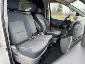 White Hyundai H1 2016 in Riga, with an engine capacity of 2.50 L and mileage of 179 thousand km for 8800 €, photo 15 on AUTOMOTO.COM.LV