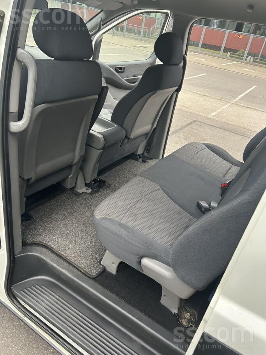 Balts Hyundai H1 2010 Rīga, ar dzinēja tilpumu 2.50 L un nobraukumu 0 tūkst. km par 6000 €, foto 10 vietnē AUTOMOTO.COM.LV