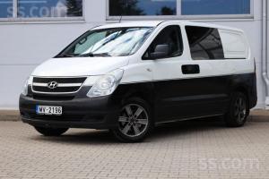 Белый Хендай Н1 2010 в Рига, объемом двигателя 2.50 л и пробегом 0 тыс. км за 3995 €, фото  на AUTOMOTO.COM.LV