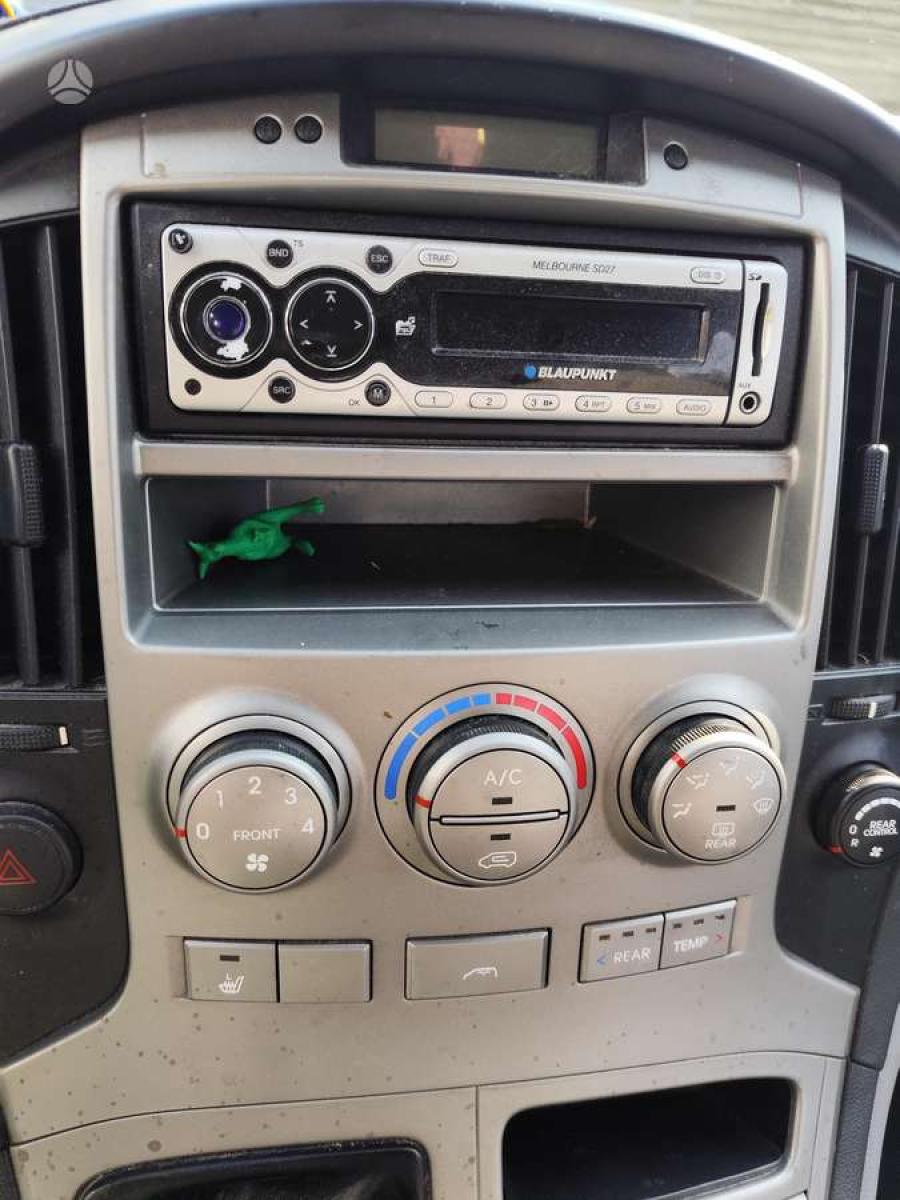 Balts Hyundai H1 2010 Klaipėda, ar dzinēja tilpumu 2.50 L un nobraukumu 202 tūkst. km par 4999 €, foto 17 vietnē AUTOMOTO.COM.LV