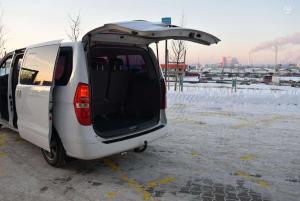 Balts Hyundai H1 2011 Viļņa, ar dzinēja tilpumu 2.50 L un nobraukumu 248 tūkst. km par 7550 €, foto 22 vietnē AUTOMOTO.COM.LV