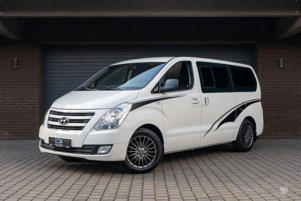 Balts Hyundai H1 2016 Marijampole, ar dzinēja tilpumu 2.50 L un nobraukumu 133 tūkst. km par 14450 €, foto 5 vietnē AUTOMOTO.COM.LV