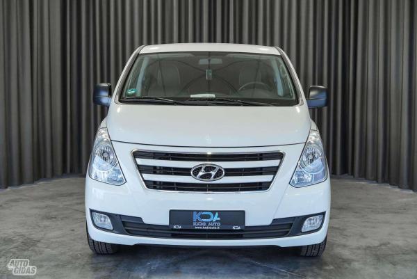 White Hyundai H1 2016 in Marijampole, with an engine capacity of 2.50 L and mileage of 133 thousand km for 13450 €, photo 3 on AUTOMOTO.COM.LV