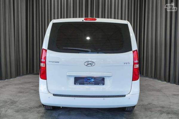 White Hyundai H1 2016 in Marijampole, with an engine capacity of 2.50 L and mileage of 133 thousand km for 13450 €, photo 9 on AUTOMOTO.COM.LV