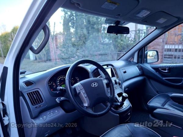 Balts Hyundai H1 2011 Tallina, ar dzinēja tilpumu 2.50 L un nobraukumu 260 tūkst. km par 7900 €, foto 9 vietnē AUTOMOTO.COM.LV