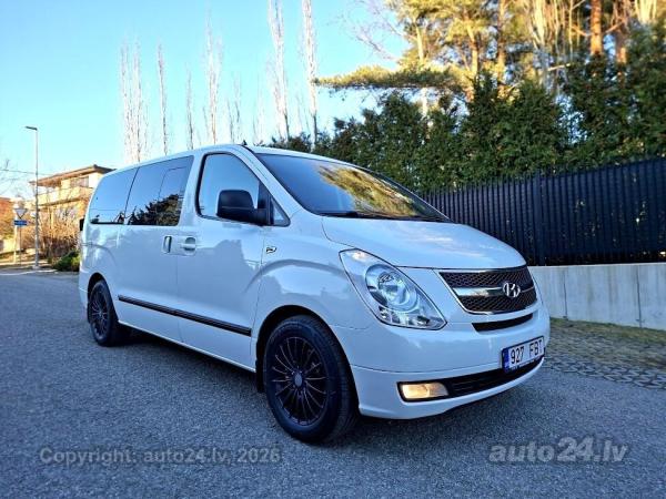 Белый Хендай Н1 2011 в Таллин, объемом двигателя 2.50 л и пробегом 260 тыс. км за 7900 €, фото 1 на AUTOMOTO.COM.LV
