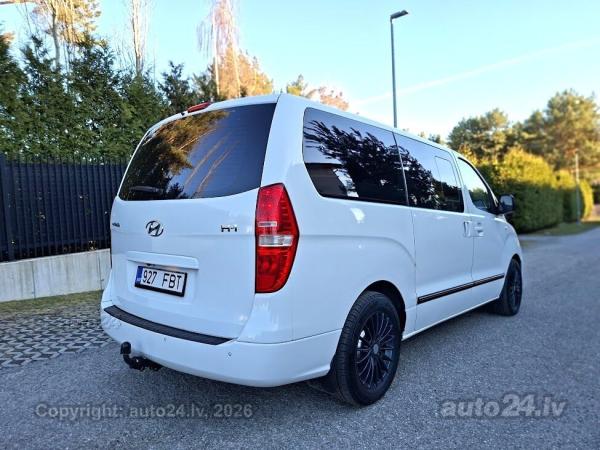 Белый Хендай Н1 2011 в Таллин, объемом двигателя 2.50 л и пробегом 260 тыс. км за 7900 €, фото 7 на AUTOMOTO.COM.LV