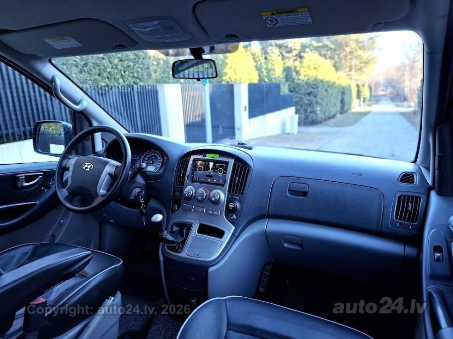Balts Hyundai H1 2011 Tallina, ar dzinēja tilpumu 2.50 L un nobraukumu 260 tūkst. km par 7900 €, foto 14 vietnē AUTOMOTO.COM.LV