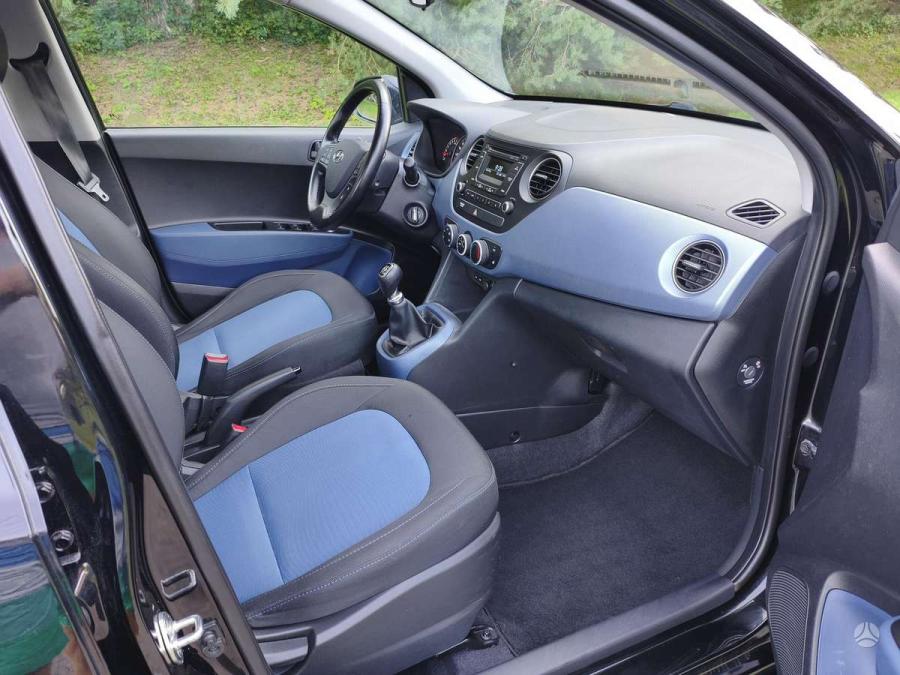 Melns Hyundai i10 2015 Panevēža, ar dzinēja tilpumu 1.00 L un nobraukumu 166 tūkst. km par 3600 €, foto 5 vietnē AUTOMOTO.COM.LV