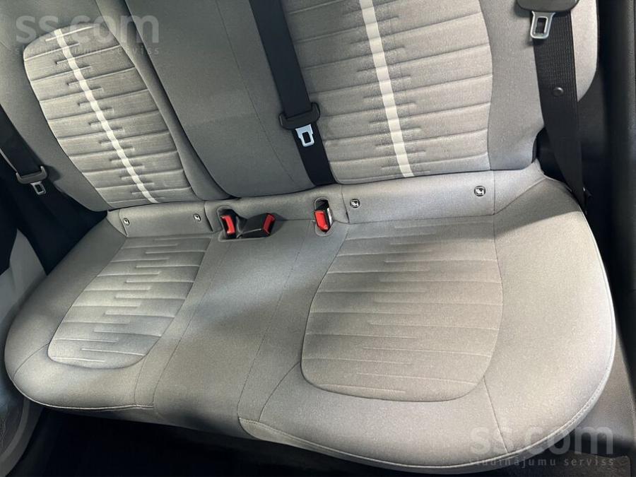 Zils Hyundai i10 2020 Rīga, ar dzinēja tilpumu 1.00 L un nobraukumu 63 tūkst. km par 9490 €, foto 14 vietnē AUTOMOTO.COM.LV