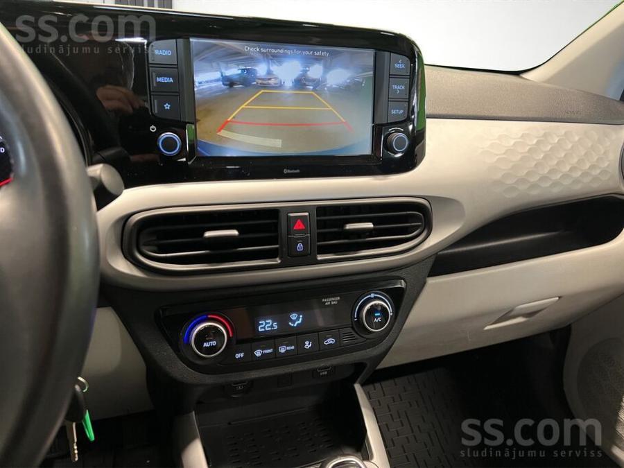 Zils Hyundai i10 2020 Rīga, ar dzinēja tilpumu 1.00 L un nobraukumu 63 tūkst. km par 9490 €, foto 16 vietnē AUTOMOTO.COM.LV