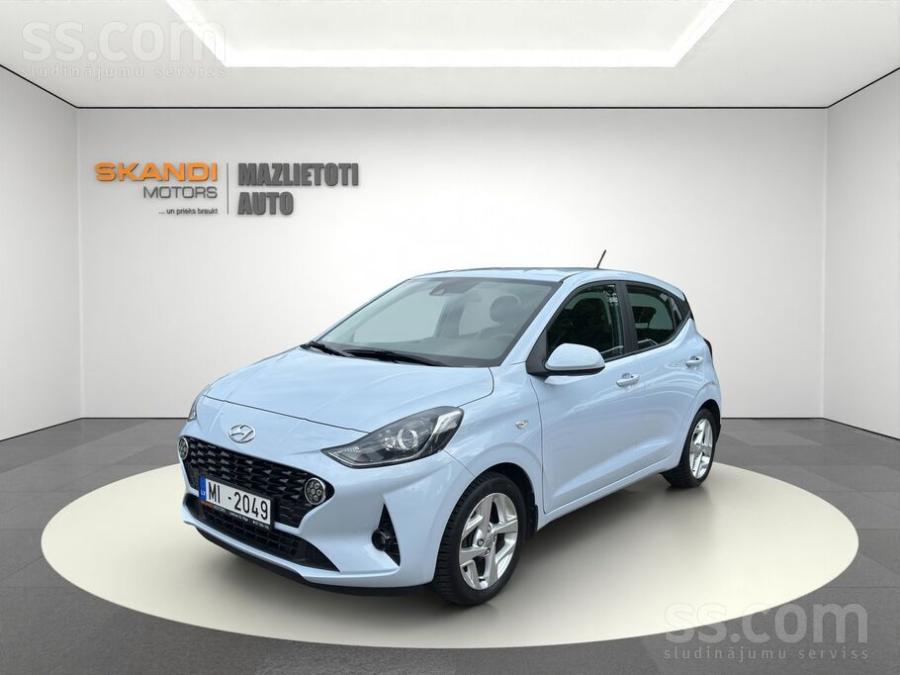 Blue Hyundai i10 2021 in Riga, with an engine capacity of 1.20 L and mileage of 87 thousand km for 9490 €, photo 1 on AUTOMOTO.COM.LV