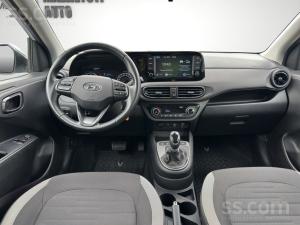 Blue Hyundai i10 2021 in Riga, with an engine capacity of 1.20 L and mileage of 87 thousand km for 9490 €, photo 15 on AUTOMOTO.COM.LV