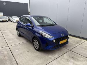Blue Hyundai i10 2022 in Elektrenai, with an engine capacity of 1.00 L and mileage of 146 thousand km for 8750 €, photo  on AUTOMOTO.COM.LV