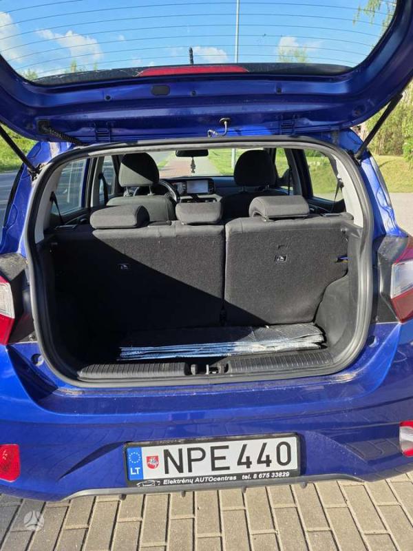 Blue Hyundai i10 2022 in Elektrenai, with an engine capacity of 1.00 L and mileage of 146 thousand km for 6950 €, photo 8 on AUTOMOTO.COM.LV