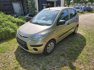 Brown Hyundai i10 2009 in Marijampole, with an engine capacity of 1.25 L and mileage of 199 thousand km for 1600 €, photo 4 on AUTOMOTO.COM.LV