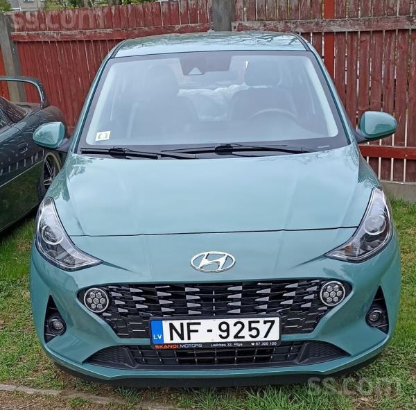 Zaļš Hyundai i10 2022 Rīga, ar dzinēja tilpumu 1.20 L un nobraukumu 6 tūkst. km par 11700 €, foto 3 vietnē AUTOMOTO.COM.LV