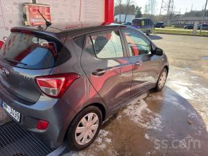 Pelēks Hyundai i10 2014 Rīga, ar dzinēja tilpumu 1.00 L un nobraukumu 155 tūkst. km par 3800 €, foto 4 vietnē AUTOMOTO.COM.LV