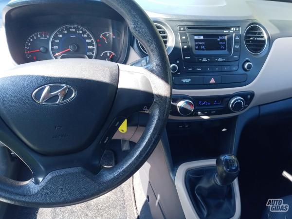 Hyundai i10 2015 Druskininkai vietnē Hyundai i10 2015 Druskininkai, ar dzinēja tilpumu 1.00 L un nobraukumu 139 tūkst. km par 3950 €, foto 11 vietnē AUTOMOTO.COM.LV