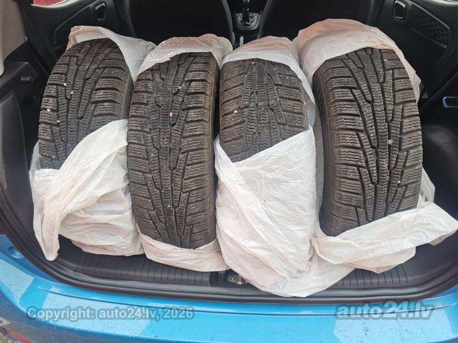 Hyundai i10 2020 Tallina, ar dzinēja tilpumu 1.00 L un nobraukumu 36 tūkst. km par 10900 €, foto 22 vietnē AUTOMOTO.COM.LV