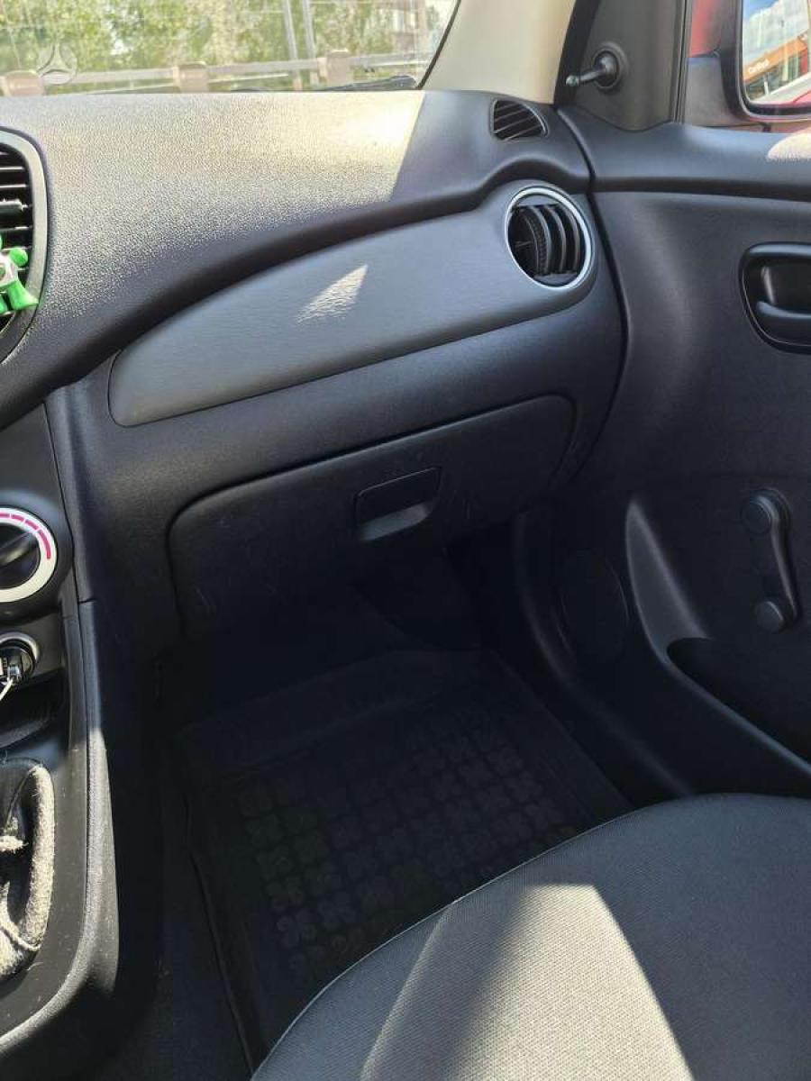 Sarkans Hyundai i10 2010 Kauņa, ar dzinēja tilpumu 1.09 L un nobraukumu 159 tūkst. km par 2500 €, foto 9 vietnē AUTOMOTO.COM.LV