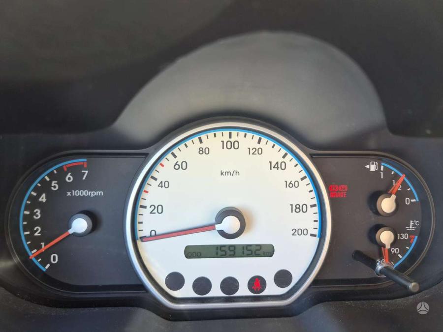 Sarkans Hyundai i10 2010 Kauņa, ar dzinēja tilpumu 1.09 L un nobraukumu 159 tūkst. km par 2500 €, foto 14 vietnē AUTOMOTO.COM.LV