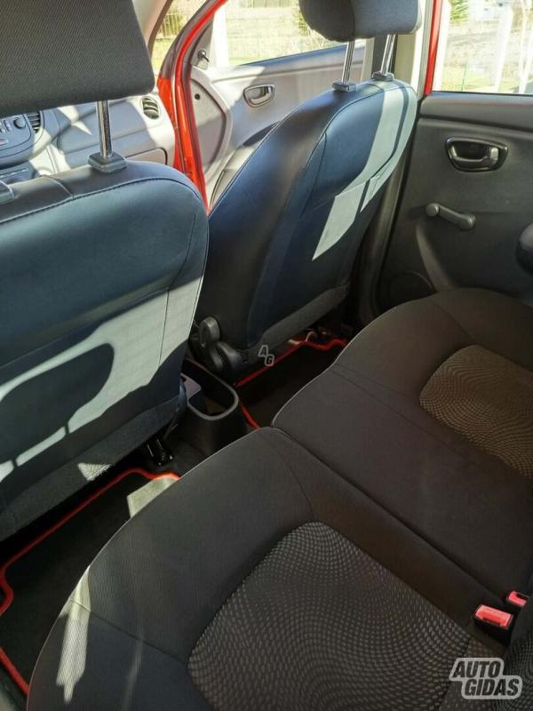 Sarkans Hyundai i10 2011 Mažeikiai, ar dzinēja tilpumu 1.00 L un nobraukumu 84 tūkst. km par 2200 €, foto 6 vietnē AUTOMOTO.COM.LV