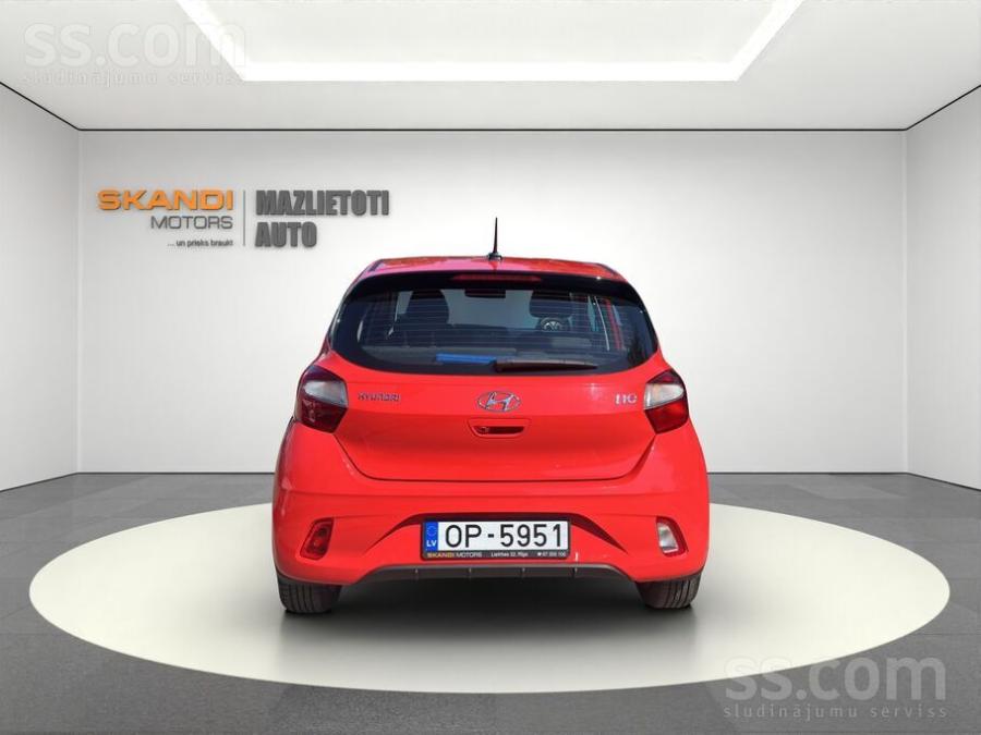 Red Hyundai i10 2021 in Riga, with an engine capacity of 1.20 L and mileage of 19 thousand km for 10990 €, photo 6 on AUTOMOTO.COM.LV