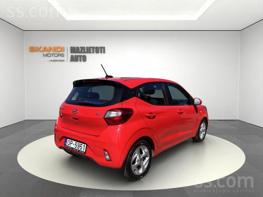Red Hyundai i10 2021 in Riga, with an engine capacity of 1.20 L and mileage of 19 thousand km for 10990 €, photo 7 on AUTOMOTO.COM.LV