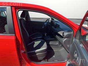 Red Hyundai i10 2021 in Riga, with an engine capacity of 1.20 L and mileage of 19 thousand km for 10990 €, photo 17 on AUTOMOTO.COM.LV