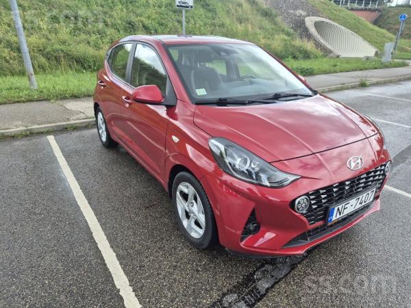 Sarkans Hyundai i10 2022 Daugavpils, ar dzinēja tilpumu 1.20 L un nobraukumu 19 tūkst. km par 12000 €, foto 1 vietnē AUTOMOTO.COM.LV