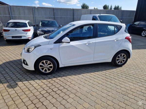 Balts Hyundai i10 2016 Kelmė, ar dzinēja tilpumu 1.25 L un nobraukumu 199 tūkst. km par 4300 €, foto 4 vietnē AUTOMOTO.COM.LV