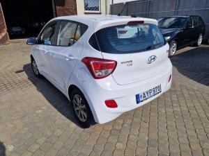 White Hyundai i10 2016 in Kelme, with an engine capacity of 1.25 L and mileage of 199 thousand km for 4300 €, photo 6 on AUTOMOTO.COM.LV