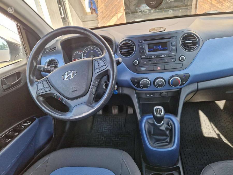 White Hyundai i10 2016 in Kelme, with an engine capacity of 1.25 L and mileage of 199 thousand km for 4300 €, photo 7 on AUTOMOTO.COM.LV