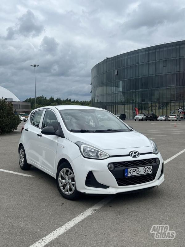 Balts Hyundai i10 2018 Šauļi, ar dzinēja tilpumu 1.00 L un nobraukumu 201 tūkst. km par 4999 €, foto 1 vietnē AUTOMOTO.COM.LV