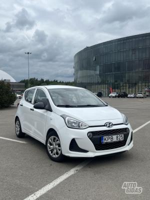 Balts Hyundai i10 2018 Šauļi, ar dzinēja tilpumu 1.00 L un nobraukumu 201 tūkst. km par 4999 €, foto  vietnē AUTOMOTO.COM.LV