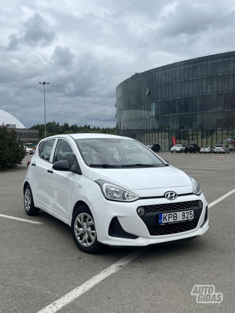 Balts Hyundai i10 2018 Šauļi, ar dzinēja tilpumu 1.00 L un nobraukumu 201 tūkst. km par 4999 €, foto 1 vietnē AUTOMOTO.COM.LV