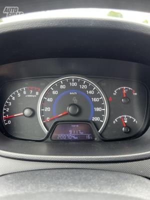 Balts Hyundai i10 2018 Šauļi, ar dzinēja tilpumu 1.00 L un nobraukumu 201 tūkst. km par 4999 €, foto 11 vietnē AUTOMOTO.COM.LV