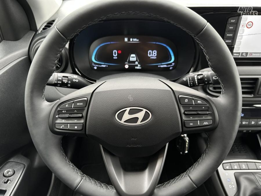 Balts Hyundai i10 2025 Avižieniai, ar dzinēja tilpumu 1.00 L un nobraukumu 1 tūkst. km par 13950 €, foto 8 vietnē AUTOMOTO.COM.LV
