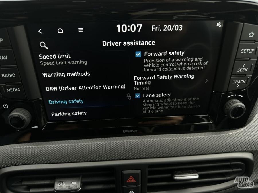 Balts Hyundai i10 2025 Avižieniai, ar dzinēja tilpumu 1.00 L un nobraukumu 1 tūkst. km par 13950 €, foto 16 vietnē AUTOMOTO.COM.LV
