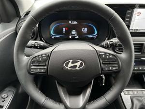 White Hyundai i10 2025 in Vilnius, with an engine capacity of 1.00 L and mileage of 1 thousand km for 13750 €, photo 8 on AUTOMOTO.COM.LV