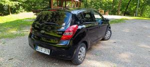 Melns Hyundai i20 2012 Kauņa, ar dzinēja tilpumu 1.20 L un nobraukumu 182 tūkst. km par 1850 €, foto 4 vietnē AUTOMOTO.COM.LV
