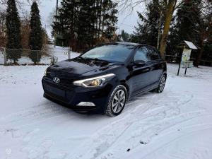 Black Hyundai i20 2015 in Siauliai, with an engine capacity of 1.20 L and mileage of 172 thousand km for 5900 €, photo  on AUTOMOTO.COM.LV