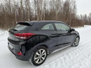 Black Hyundai i20 2015 in Siauliai, with an engine capacity of 1.12 L and mileage of 120 thousand km for 3750 €, photo 8 on AUTOMOTO.COM.LV